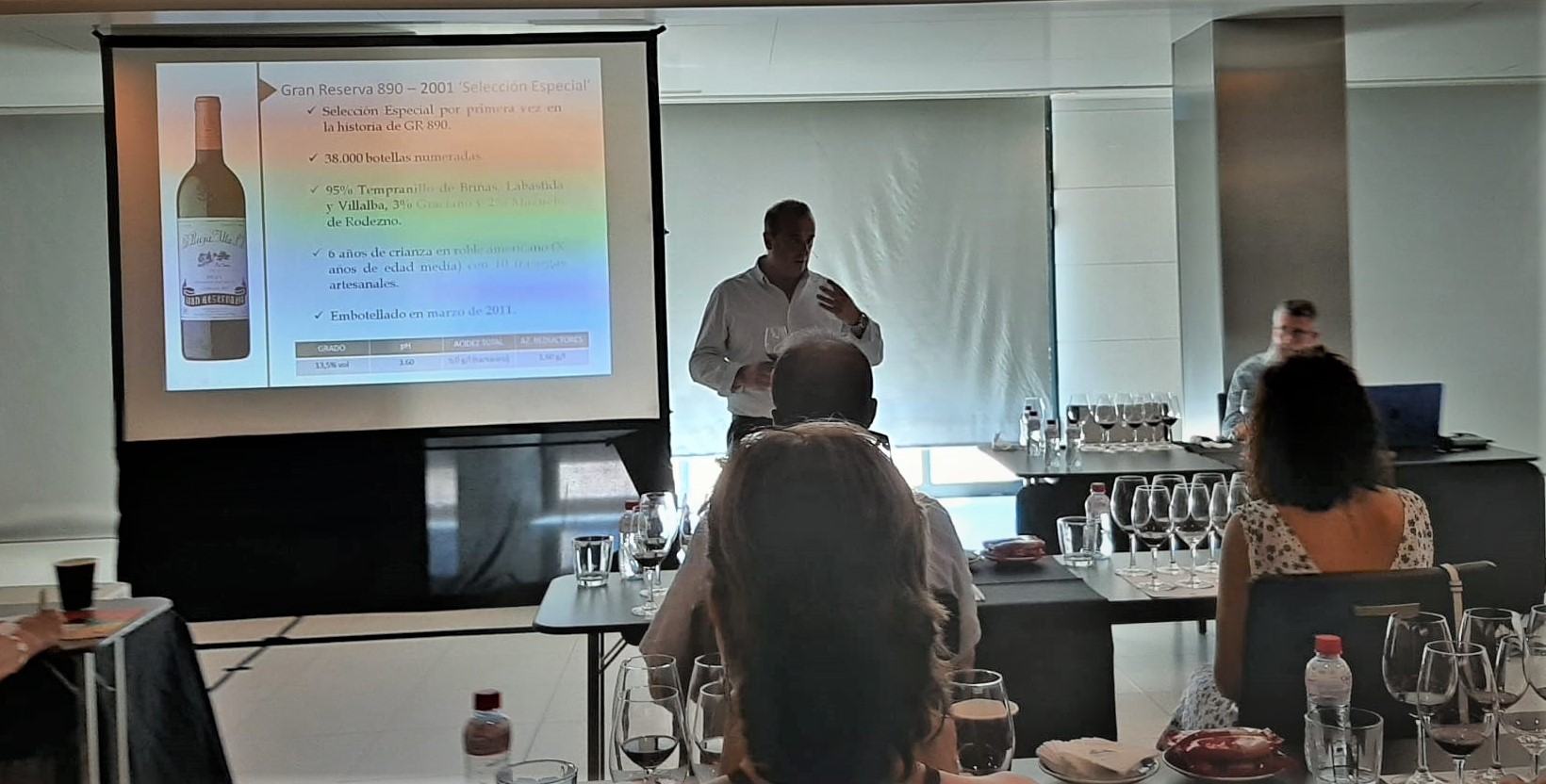 2001, La cosecha histórica. La visión de La Rioja Alta, S.A