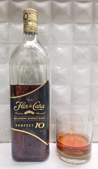 Ron Flor de caña Perfect 10 años (1 l.)